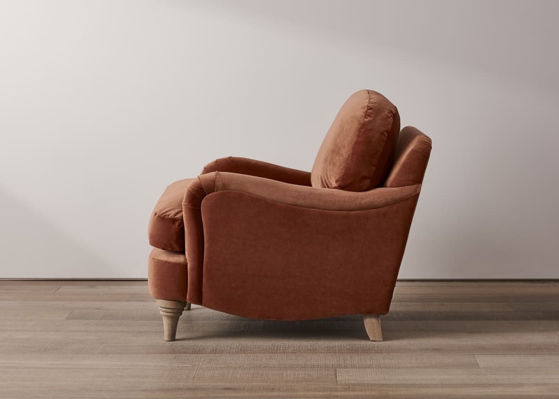 Armchair with Curved Arms | Jonesy | Loaf