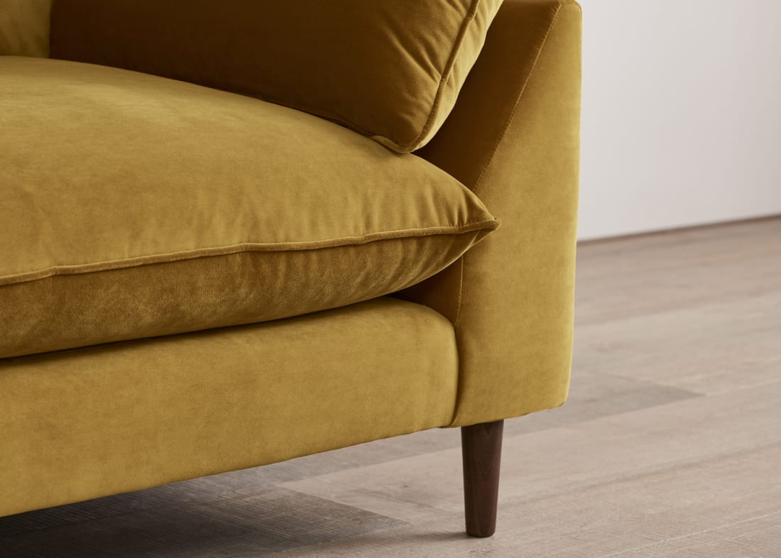 Slow Riser Chaise Sofa | Comfy Retro Classic Chaise Sofa | Loaf