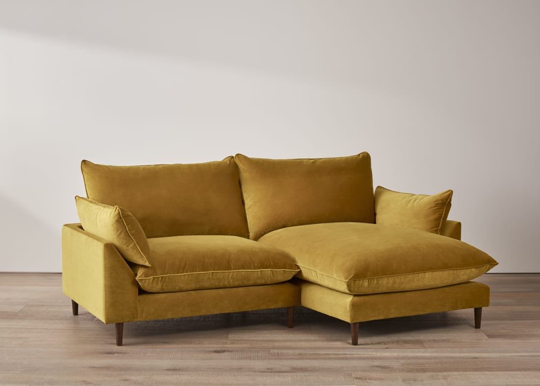 Slow Riser Chaise Sofa | Comfy Retro Classic Chaise Sofa | Loaf