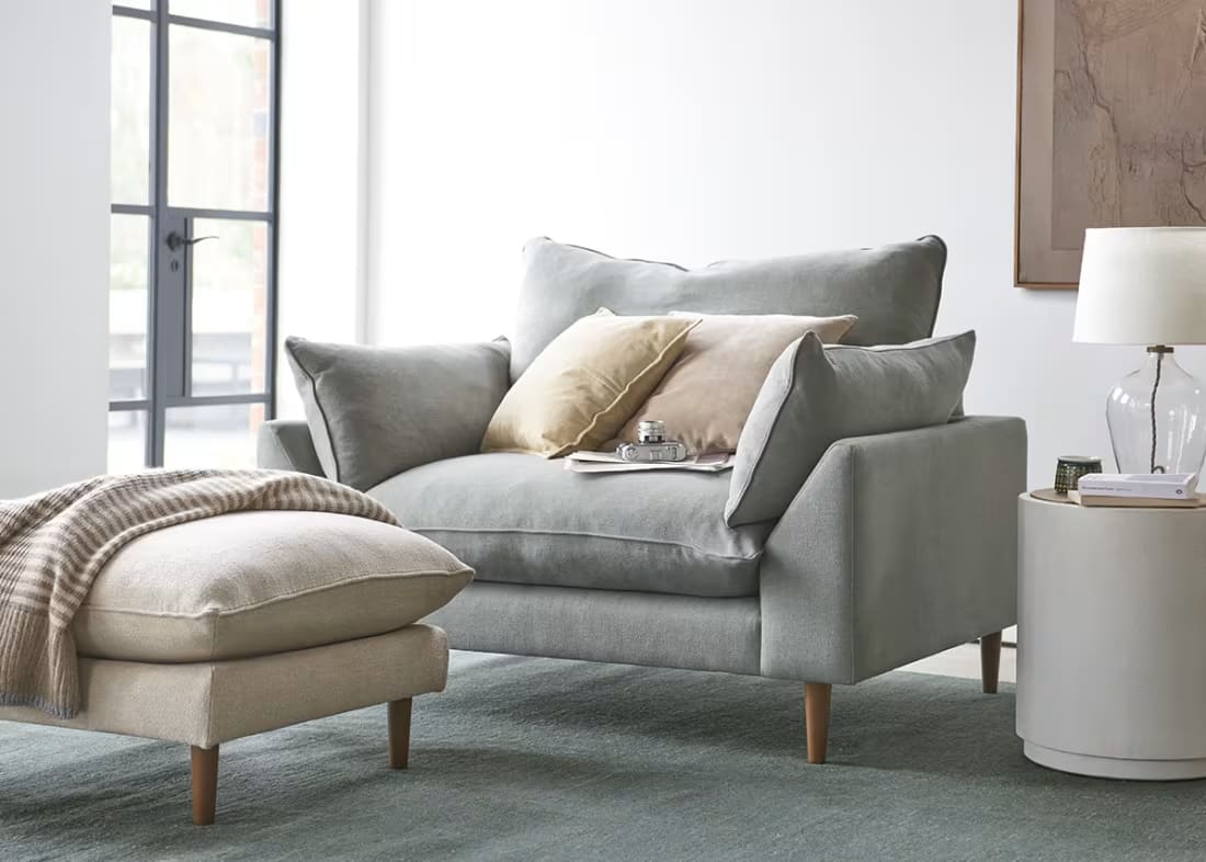 Slow Riser Love Seat | Retro Classic Love Seat | Loaf