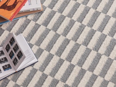 Jengy Jute Rug | Hand-Woven Jute Rug | Loaf