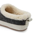 Snuggins Snugback | Ultimate Snug Slipper | Loaf